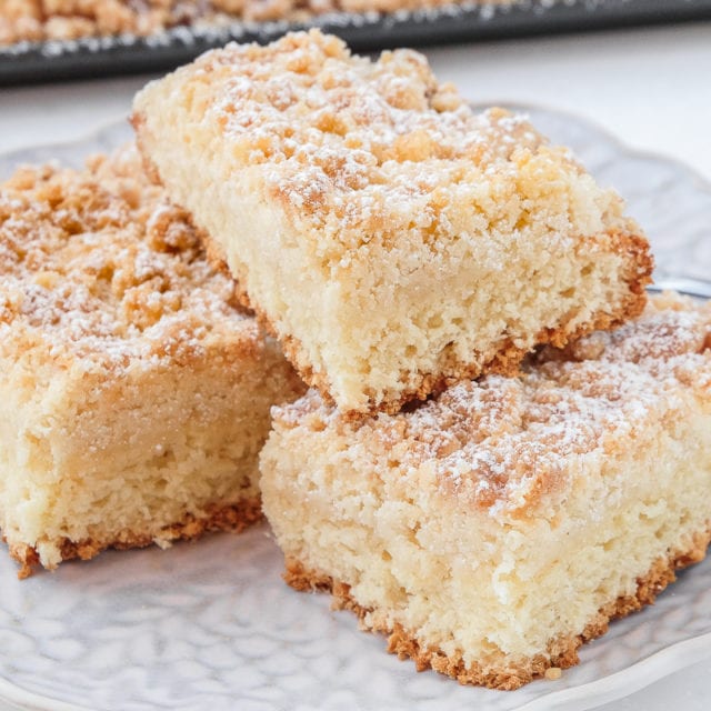 Streuselkuchen (Classic German Crumb Cake) - Recipes From Europe