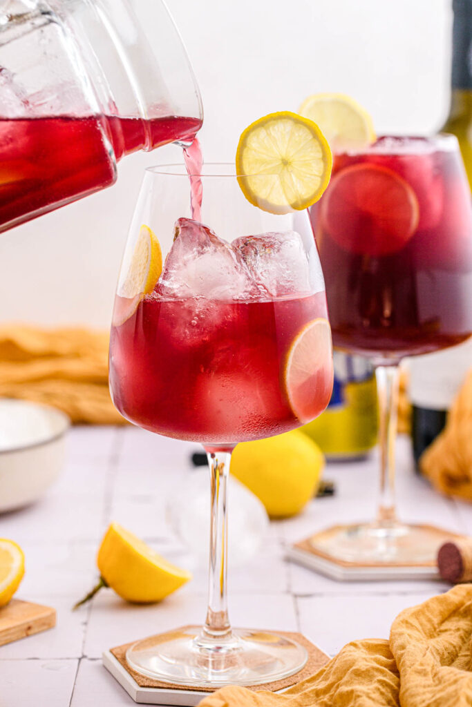 Tinto de Verano (Spanish Summer Drink) - Recipes From Europe