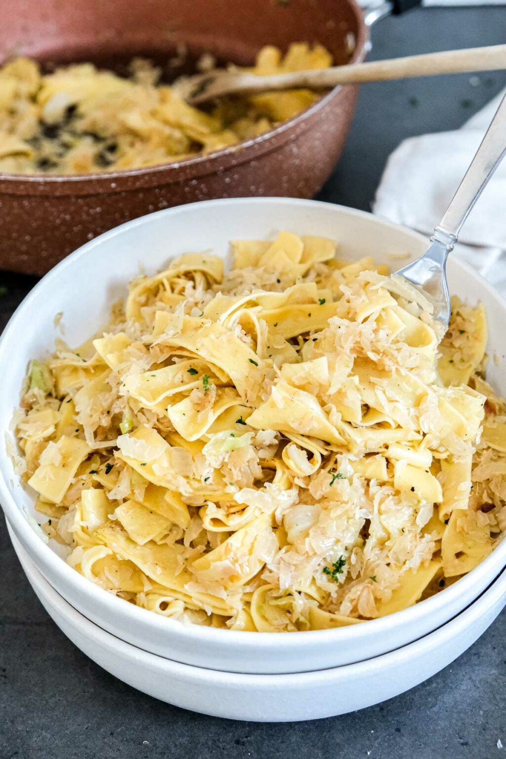Hungarian Cabbage and Noodles (Káposztás Tészta) - Recipes From Europe